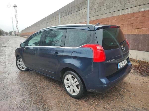Zils Peugeot 5008 2010 Mažeikiai, ar dzinēja tilpumu 2.00 L un nobraukumu 319 tūkst. km par 3200 €, foto 2 vietnē AUTOMOTO.COM.LV