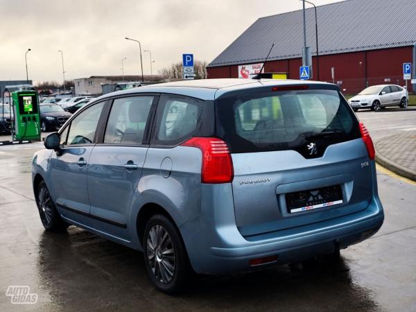 Zils Peugeot 5008 2010 Šauļi, ar dzinēja tilpumu 1.60 L un nobraukumu 0 tūkst. km par 2950 €, foto 5 vietnē AUTOMOTO.COM.LV