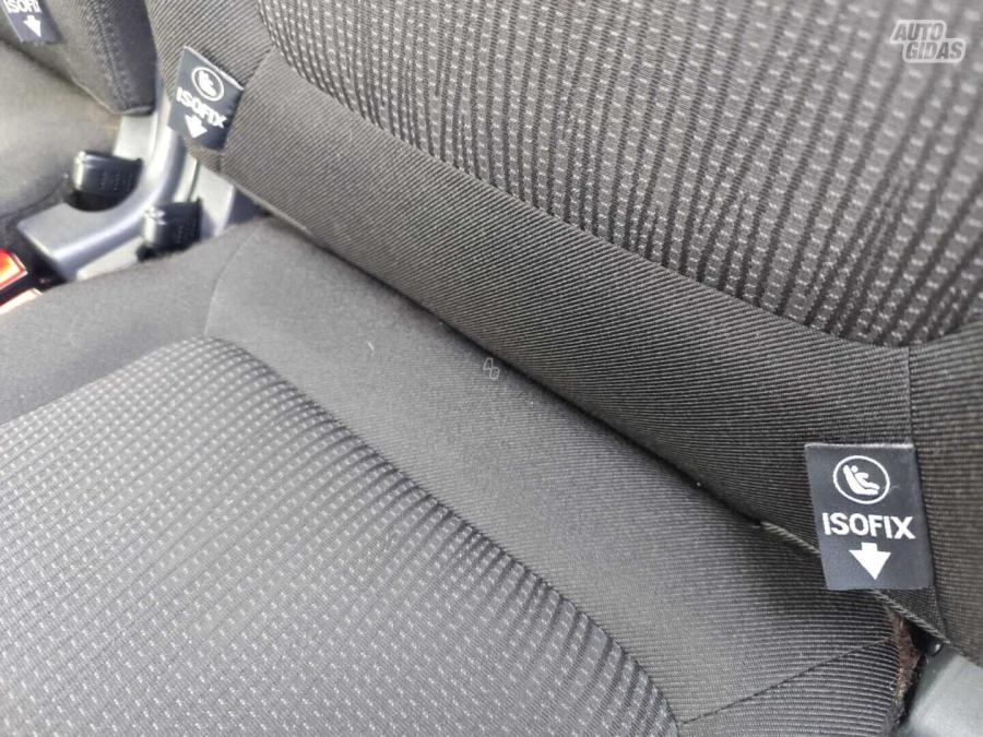 Zils Peugeot 5008 2010 Šauļi, ar dzinēja tilpumu 1.60 L un nobraukumu 0 tūkst. km par 2950 €, foto 21 vietnē AUTOMOTO.COM.LV