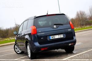 Zils Peugeot 5008 2011 Rīga, ar dzinēja tilpumu 1.60 L un nobraukumu 223 tūkst. km par 3990 €, foto 6 vietnē AUTOMOTO.COM.LV
