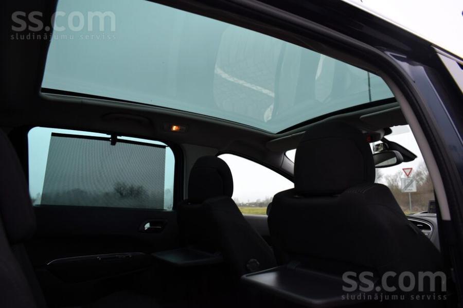 Zils Peugeot 5008 2011 Rīga, ar dzinēja tilpumu 1.60 L un nobraukumu 223 tūkst. km par 3990 €, foto 18 vietnē AUTOMOTO.COM.LV