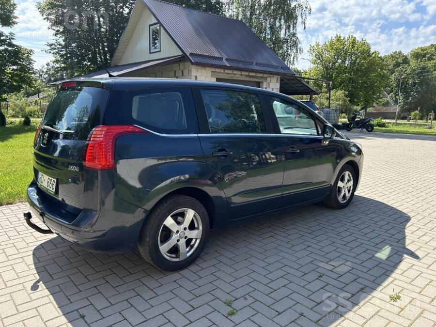 Zils Peugeot 5008 2012 Krāslava, ar dzinēja tilpumu 1.60 L un nobraukumu 231 tūkst. km par 4550 €, foto 4 vietnē AUTOMOTO.COM.LV