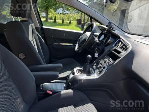 Zils Peugeot 5008 2012 Krāslava, ar dzinēja tilpumu 1.60 L un nobraukumu 231 tūkst. km par 4550 €, foto 10 vietnē AUTOMOTO.COM.LV