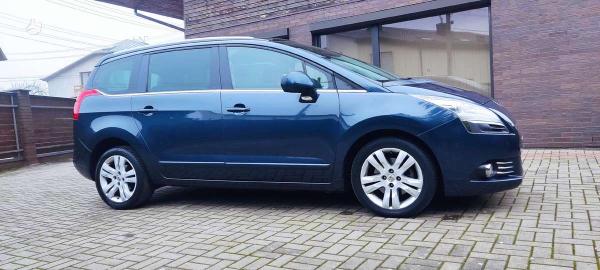 Zils Peugeot 5008 2012 Kauņa, ar dzinēja tilpumu 1.60 L un nobraukumu 135 tūkst. km par 3800 €, foto 8 vietnē AUTOMOTO.COM.LV