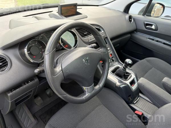 Zils Peugeot 5008 2012 Jelgava, ar dzinēja tilpumu 2.00 L un nobraukumu 208 tūkst. km par 5250 €, foto 5 vietnē AUTOMOTO.COM.LV