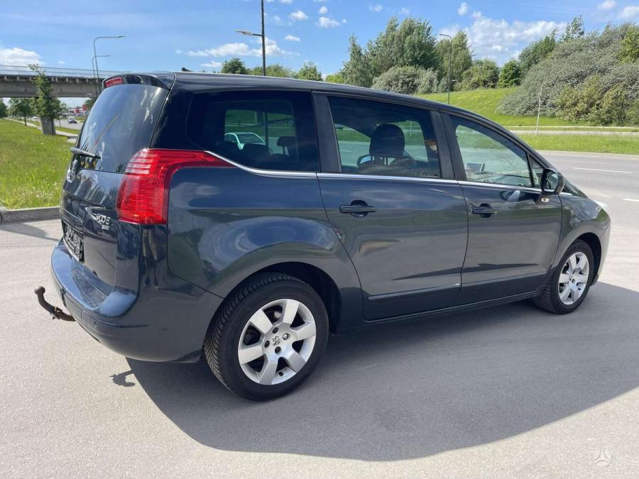 Zils Peugeot 5008 2012 Kauņa, ar dzinēja tilpumu 1.60 L un nobraukumu 246 tūkst. km par 3450 €, foto 16 vietnē AUTOMOTO.COM.LV