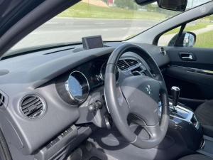 Zils Peugeot 5008 2012 Kauņa, ar dzinēja tilpumu 1.60 L un nobraukumu 246 tūkst. km par 3450 €, foto 18 vietnē AUTOMOTO.COM.LV