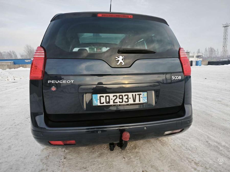 Zils Peugeot 5008 2013 Panevēža, ar dzinēja tilpumu 2.00 L un nobraukumu 269 tūkst. km par 2950 €, foto 9 vietnē AUTOMOTO.COM.LV
