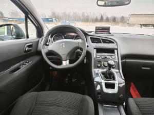 Zils Peugeot 5008 2013 Panevēža, ar dzinēja tilpumu 2.00 L un nobraukumu 269 tūkst. km par 2950 €, foto 10 vietnē AUTOMOTO.COM.LV