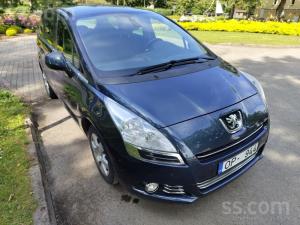 Zils Peugeot 5008 2013 Jūrmala, ar dzinēja tilpumu 1.60 L un nobraukumu 199 tūkst. km par 4200 €, foto 3 vietnē AUTOMOTO.COM.LV