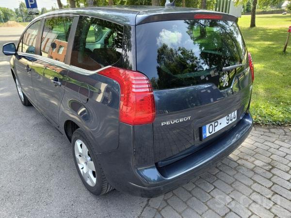 Zils Peugeot 5008 2013 Jūrmala, ar dzinēja tilpumu 1.60 L un nobraukumu 199 tūkst. km par 4200 €, foto 3 vietnē AUTOMOTO.COM.LV
