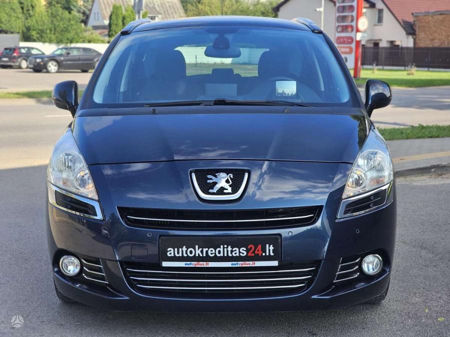 Zils Peugeot 5008 2013 Šauļi, ar dzinēja tilpumu 1.60 L un nobraukumu 223 tūkst. km par 5350 €, foto 3 vietnē AUTOMOTO.COM.LV