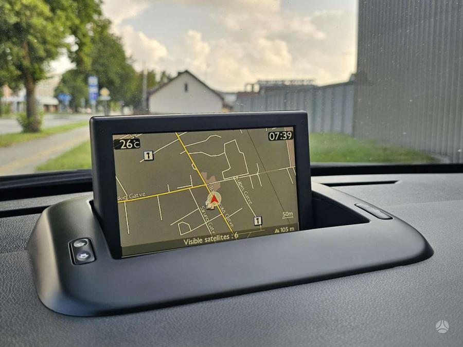 Zils Peugeot 5008 2013 Šauļi, ar dzinēja tilpumu 1.60 L un nobraukumu 223 tūkst. km par 5350 €, foto 24 vietnē AUTOMOTO.COM.LV