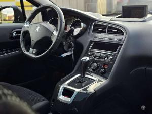 Zils Peugeot 5008 2013 Šauļi, ar dzinēja tilpumu 1.60 L un nobraukumu 223 tūkst. km par 5350 €, foto 25 vietnē AUTOMOTO.COM.LV