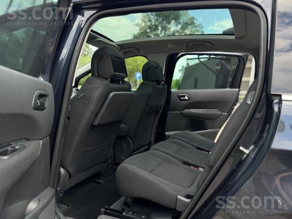 Zils Peugeot 5008 2014 Jūrmala, ar dzinēja tilpumu 1.60 L un nobraukumu 0 tūkst. km par 4750 €, foto 7 vietnē AUTOMOTO.COM.LV
