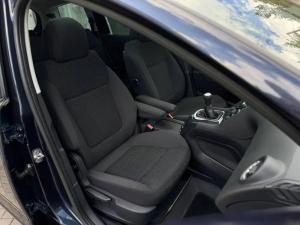 Zils Peugeot 5008 2014 Jūrmala, ar dzinēja tilpumu 1.60 L un nobraukumu 228 tūkst. km par 4900 €, foto 13 vietnē AUTOMOTO.COM.LV