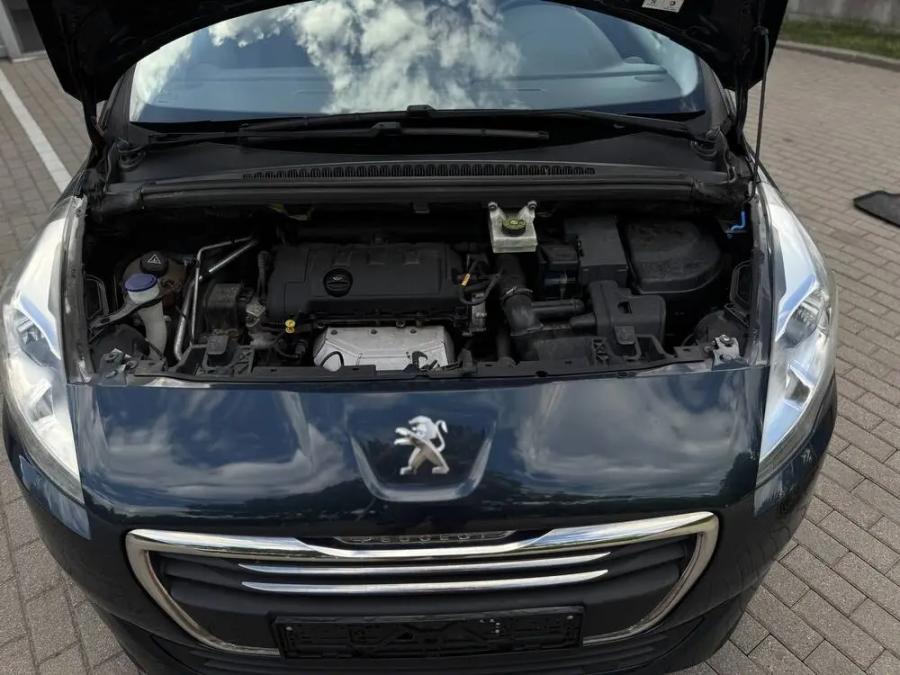 Zils Peugeot 5008 2014 Jūrmala, ar dzinēja tilpumu 1.60 L un nobraukumu 228 tūkst. km par 4900 €, foto 30 vietnē AUTOMOTO.COM.LV