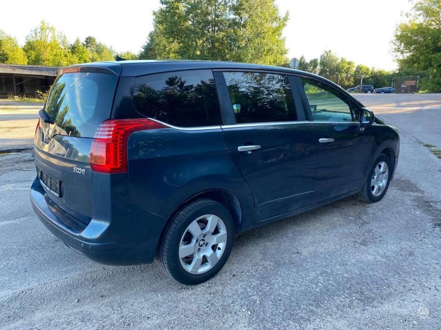 Zils Peugeot 5008 2014 Raseiniai, ar dzinēja tilpumu 1.56 L un nobraukumu 263 tūkst. km par 4300 €, foto 6 vietnē AUTOMOTO.COM.LV