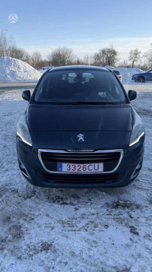 Blue Peugeot 5008 2015 in Panevezys, with an engine capacity of 1.56 L and mileage of 227 thousand km for 5999 €, photo  on AUTOMOTO.COM.LV
