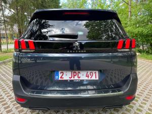 Blue Peugeot 5008 2018 in Vilnius, with an engine capacity of 1.20 L and mileage of 185 thousand km for 8999 €, photo 8 on AUTOMOTO.COM.LV