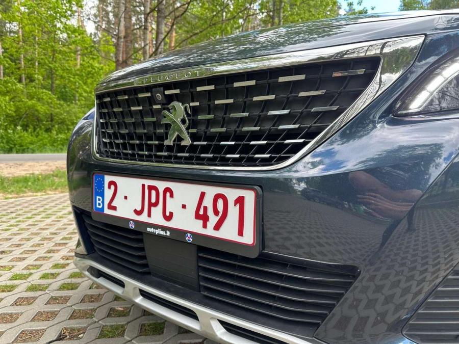 Blue Peugeot 5008 2018 in Vilnius, with an engine capacity of 1.20 L and mileage of 185 thousand km for 8999 €, photo 18 on AUTOMOTO.COM.LV