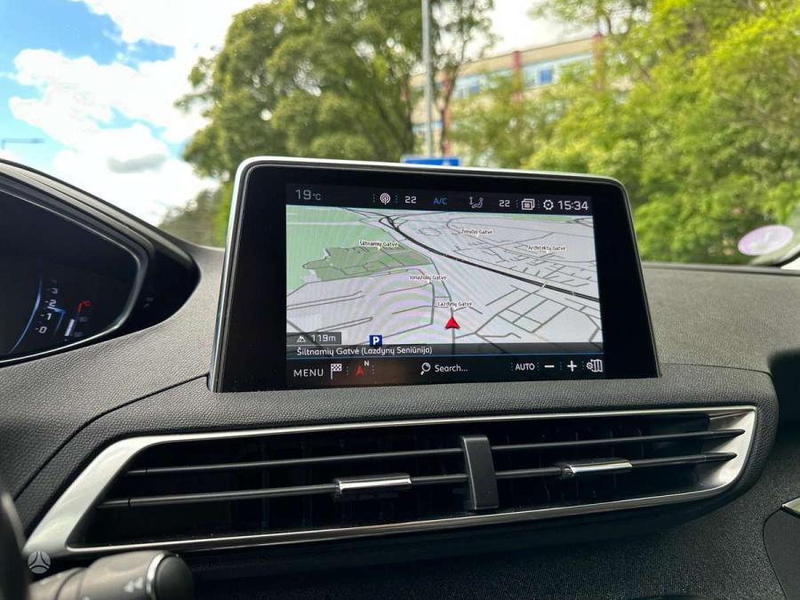 Blue Peugeot 5008 2018 in Vilnius, with an engine capacity of 1.20 L and mileage of 185 thousand km for 8999 €, photo 27 on AUTOMOTO.COM.LV