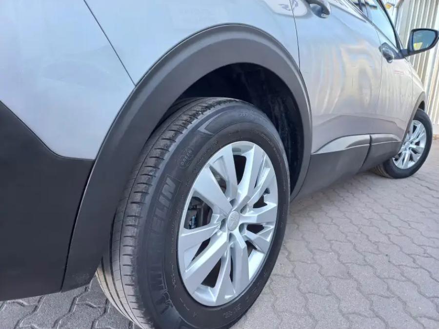 Zils Peugeot 5008 2019 Rīga, ar dzinēja tilpumu 1.50 L un nobraukumu 90 tūkst. km par 16950 €, foto 5 vietnē AUTOMOTO.COM.LV