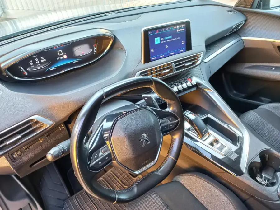 Zils Peugeot 5008 2019 Rīga, ar dzinēja tilpumu 1.50 L un nobraukumu 90 tūkst. km par 16950 €, foto 14 vietnē AUTOMOTO.COM.LV