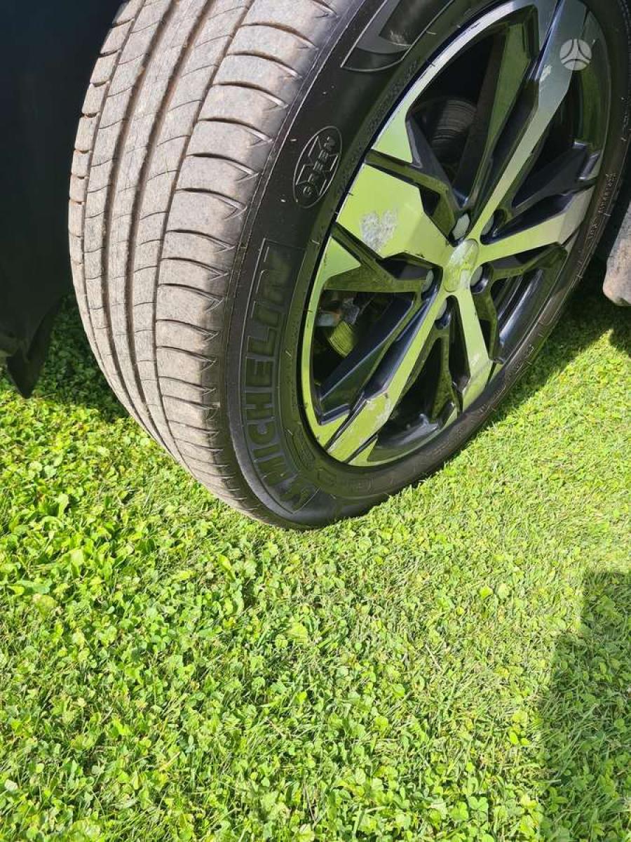 Zils Peugeot 5008 2019 Kauņa, ar dzinēja tilpumu 2.00 L un nobraukumu 254 tūkst. km par 12900 €, foto 6 vietnē AUTOMOTO.COM.LV