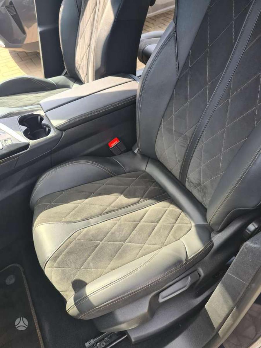 Zils Peugeot 5008 2019 Kauņa, ar dzinēja tilpumu 2.00 L un nobraukumu 254 tūkst. km par 12900 €, foto 19 vietnē AUTOMOTO.COM.LV