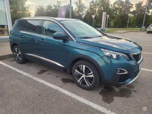 Blue Peugeot 5008 2020 in Vilnius, with an engine capacity of 1.50 L and mileage of 290 thousand km for 11999 €, photo 3 on AUTOMOTO.COM.LV
