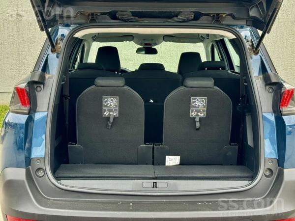 Blue Peugeot 5008 2021 in Jelgava, with an engine capacity of 1.20 L and mileage of 0 thousand km for 16950 €, photo 9 on AUTOMOTO.COM.LV