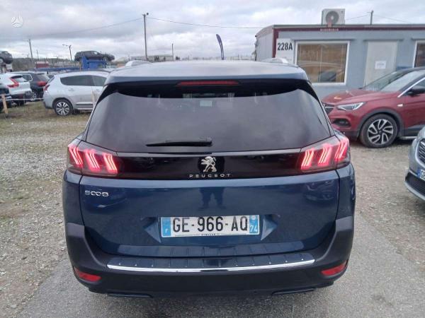 Blue Peugeot 5008 2022 in Vilnius, with an engine capacity of 1.50 L and mileage of 160 thousand km for 17969 €, photo 5 on AUTOMOTO.COM.LV