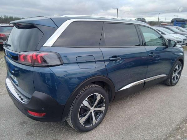 Blue Peugeot 5008 2022 in Vilnius, with an engine capacity of 1.50 L and mileage of 160 thousand km for 17969 €, photo 6 on AUTOMOTO.COM.LV