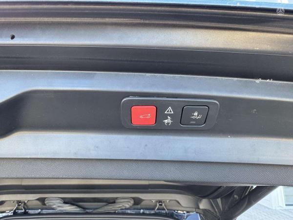 Zils Peugeot 5008 2022 Viļņa, ar dzinēja tilpumu 1.50 L un nobraukumu 138 tūkst. km par 21660 €, foto 10 vietnē AUTOMOTO.COM.LV