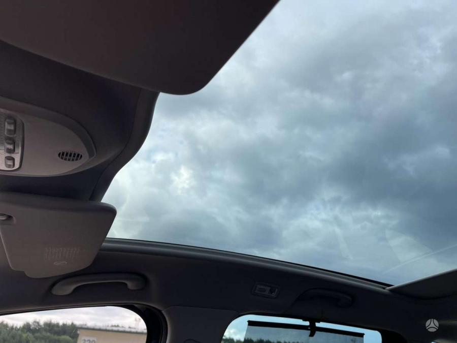 Zils Peugeot 5008 2013 Viļņa, ar dzinēja tilpumu 1.56 L un nobraukumu 167 tūkst. km par 2990 €, foto 16 vietnē AUTOMOTO.COM.LV