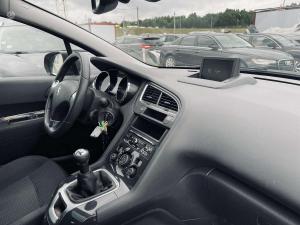 Zils Peugeot 5008 2013 Viļņa, ar dzinēja tilpumu 1.56 L un nobraukumu 167 tūkst. km par 2990 €, foto 30 vietnē AUTOMOTO.COM.LV