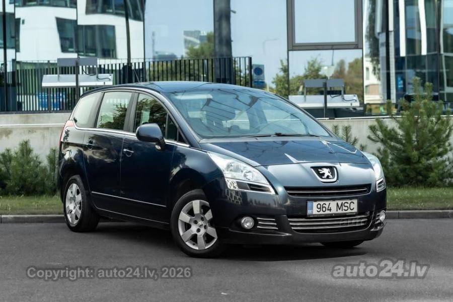 Zils Peugeot 5008 2010 Tallina, ar dzinēja tilpumu 1.60 L un nobraukumu 0 tūkst. km par 4000 €, foto 1 vietnē AUTOMOTO.COM.LV