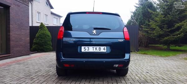 Blue Peugeot 5008 2012 in Kaunas, with an engine capacity of 1.60 L and mileage of 135 thousand km for 3900 €, photo 5 on AUTOMOTO.COM.LV