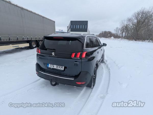 Zils Peugeot 5008 2018 Tallina, ar dzinēja tilpumu 1.60 L un nobraukumu 137 tūkst. km par 15900 €, foto 4 vietnē AUTOMOTO.COM.LV