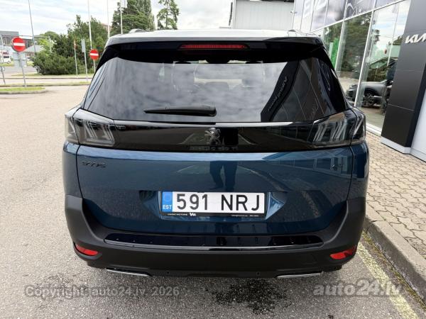 Zils Peugeot 5008 2020 Tallina, ar dzinēja tilpumu 1.50 L un nobraukumu 125 tūkst. km par 21900 €, foto 3 vietnē AUTOMOTO.COM.LV
