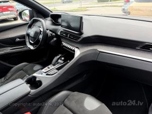 Blue Peugeot 5008 2020 in Tallinn, with an engine capacity of 1.50 L and mileage of 125 thousand km for 21900 €, photo 5 on AUTOMOTO.COM.LV