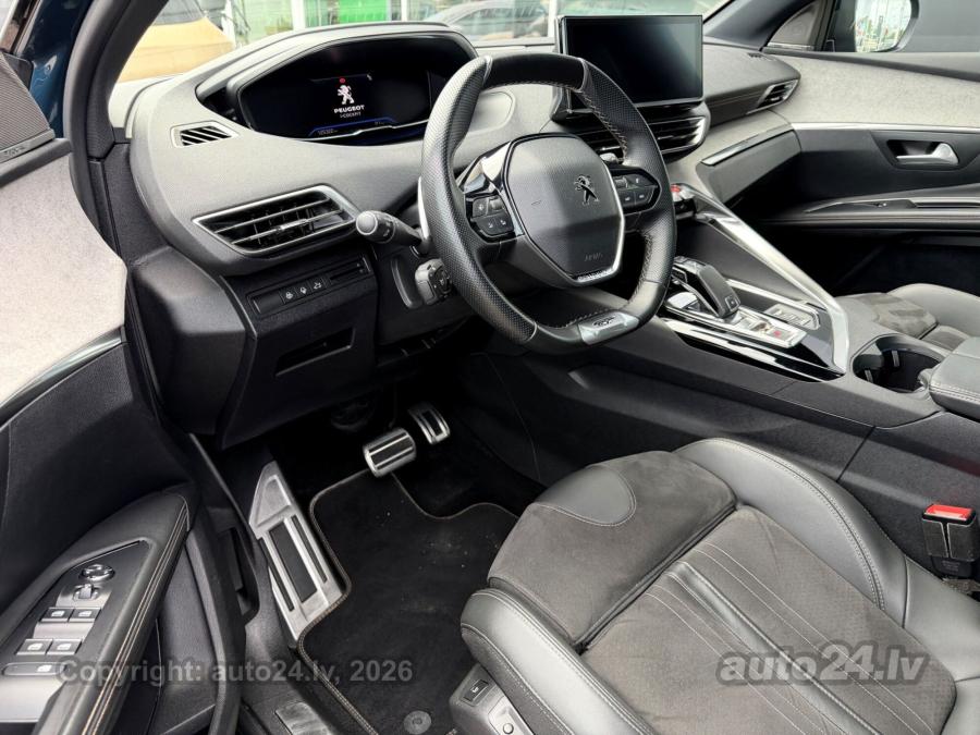 Blue Peugeot 5008 2020 in Tallinn, with an engine capacity of 1.50 L and mileage of 125 thousand km for 21900 €, photo 8 on AUTOMOTO.COM.LV