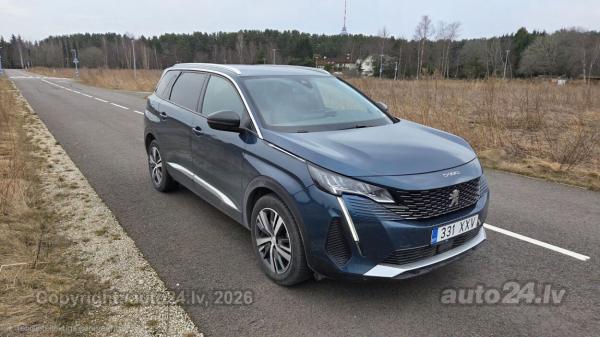 Zils Peugeot 5008 2022 Tallina, ar dzinēja tilpumu 1.50 L un nobraukumu 100 tūkst. km par 24000 €, foto 2 vietnē AUTOMOTO.COM.LV