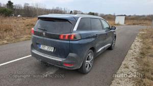 Zils Peugeot 5008 2022 Tallina, ar dzinēja tilpumu 1.50 L un nobraukumu 100 tūkst. km par 24000 €, foto 4 vietnē AUTOMOTO.COM.LV