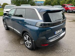Blue Peugeot 5008 2022 in Tartu, with an engine capacity of 1.50 L and mileage of 86 thousand km for 22990 €, photo 5 on AUTOMOTO.COM.LV