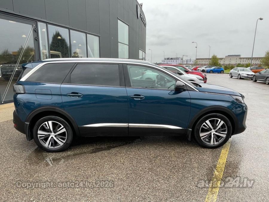 Blue Peugeot 5008 2022 in Tartu, with an engine capacity of 1.50 L and mileage of 86 thousand km for 22990 €, photo 8 on AUTOMOTO.COM.LV
