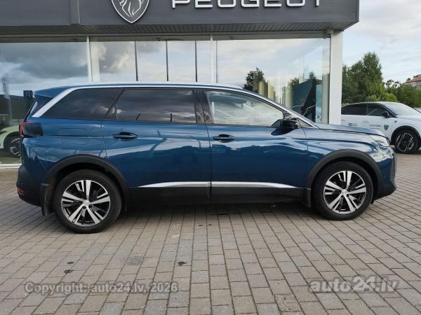 Zils Peugeot 5008 2023 Tallina, ar dzinēja tilpumu 1.50 L un nobraukumu 92 tūkst. km par 24999 €, foto 5 vietnē AUTOMOTO.COM.LV