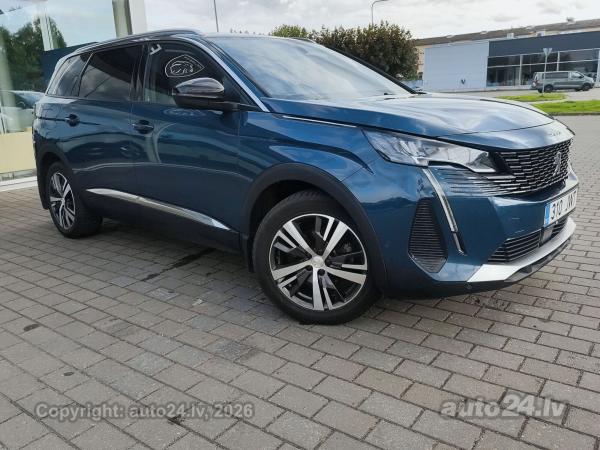 Zils Peugeot 5008 2023 Tallina, ar dzinēja tilpumu 1.50 L un nobraukumu 92 tūkst. km par 24999 €, foto 9 vietnē AUTOMOTO.COM.LV