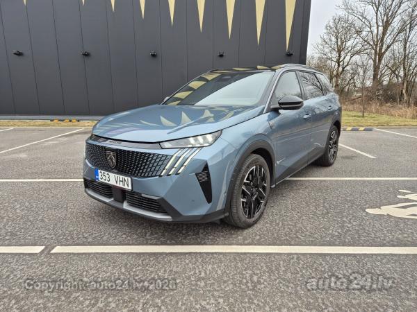 Zils Peugeot 5008 2024 Tallina, ar dzinēja tilpumu 1.20 L un nobraukumu 32 tūkst. km par 36500 €, foto 1 vietnē AUTOMOTO.COM.LV